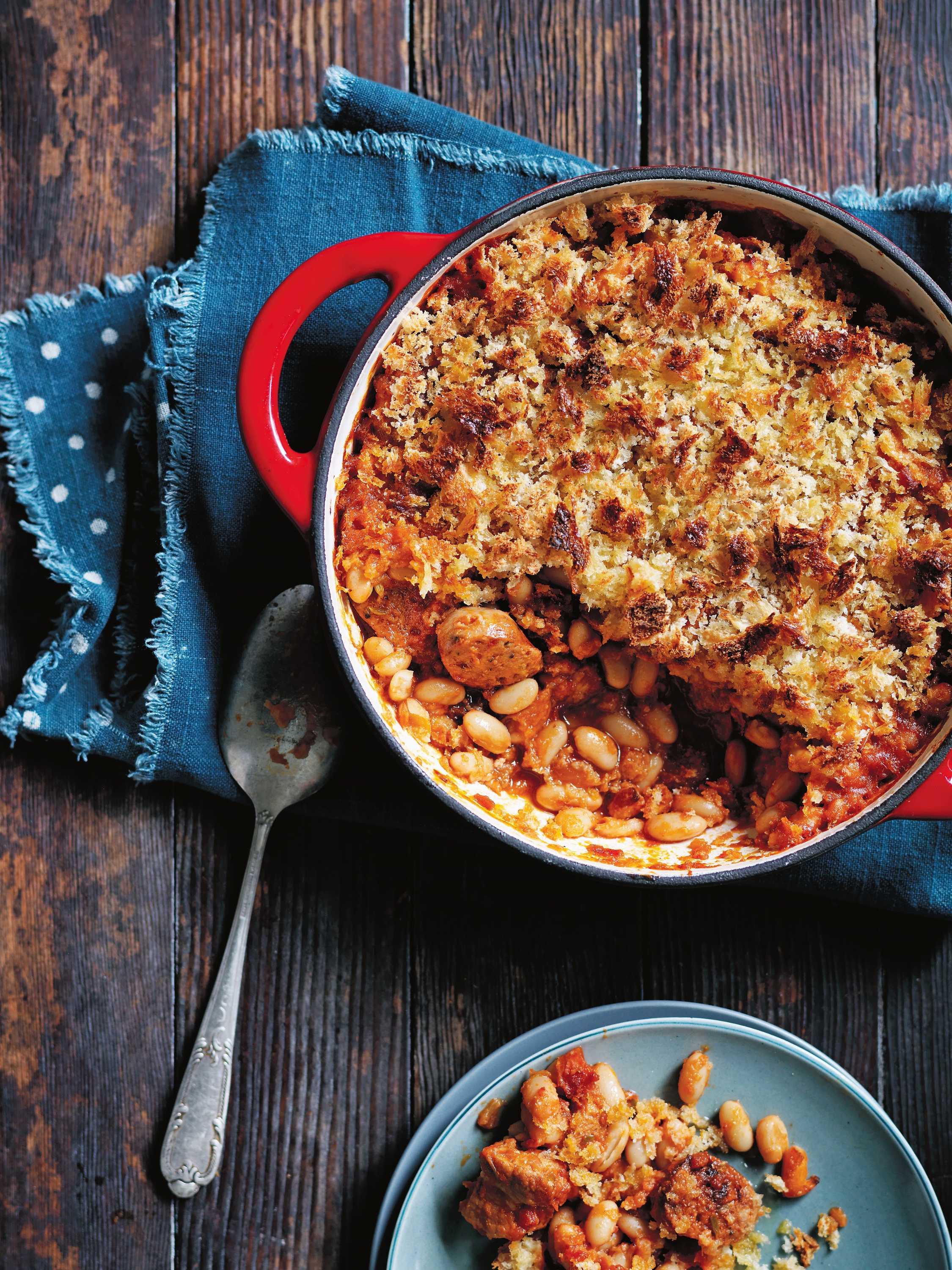 Recipe: Cassoulet of white beans and pork - ABC Everyday