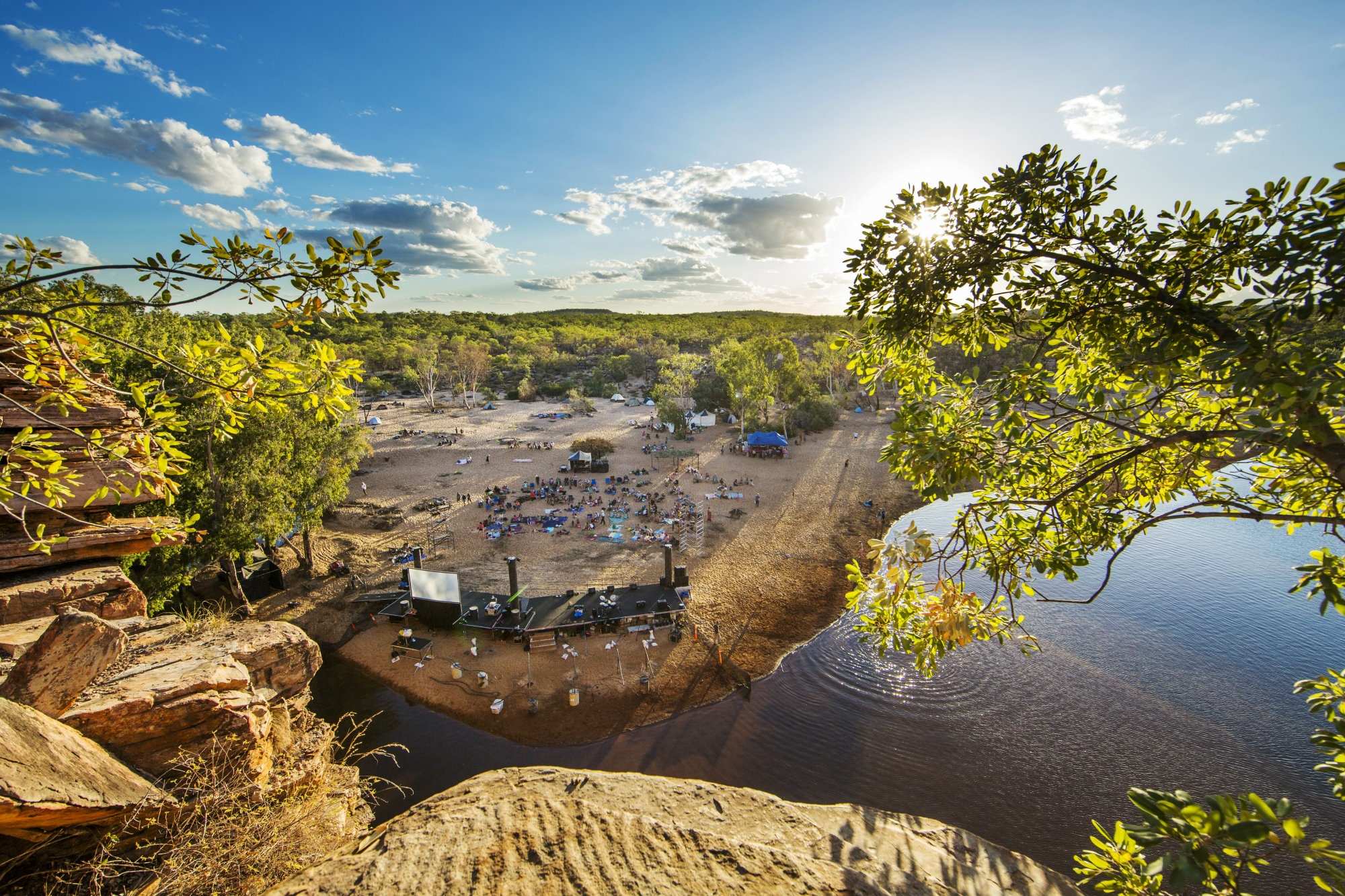 Tom E Lewis: Bridging the Divide - ABC Radio National