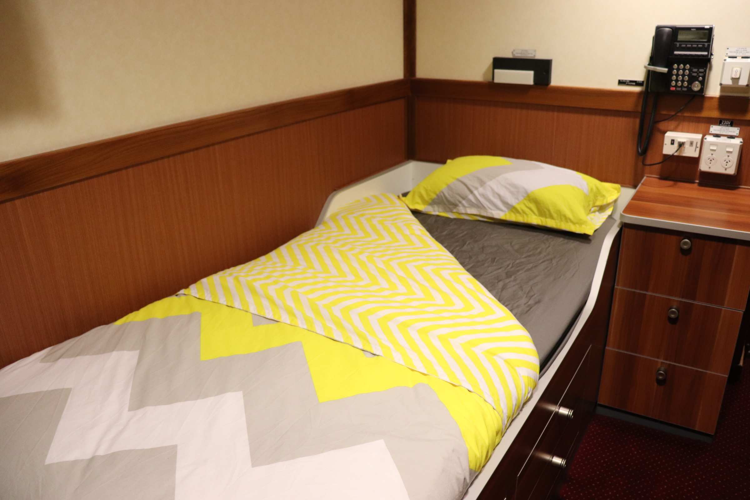 HMAS Brisbane is Australia's most advanced Navy warship — we spent the ...