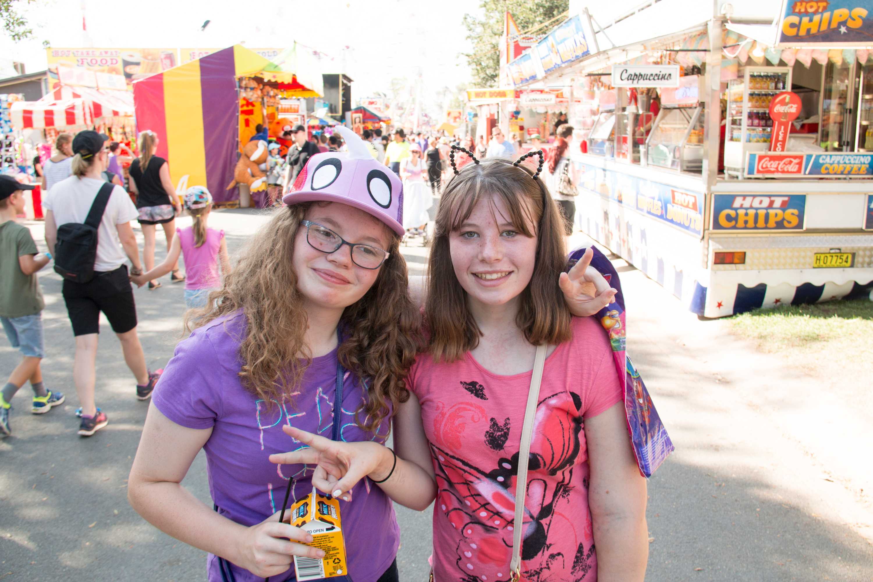 Royal Canberra Show: Sun shines down on another year of clowns, cattle ...