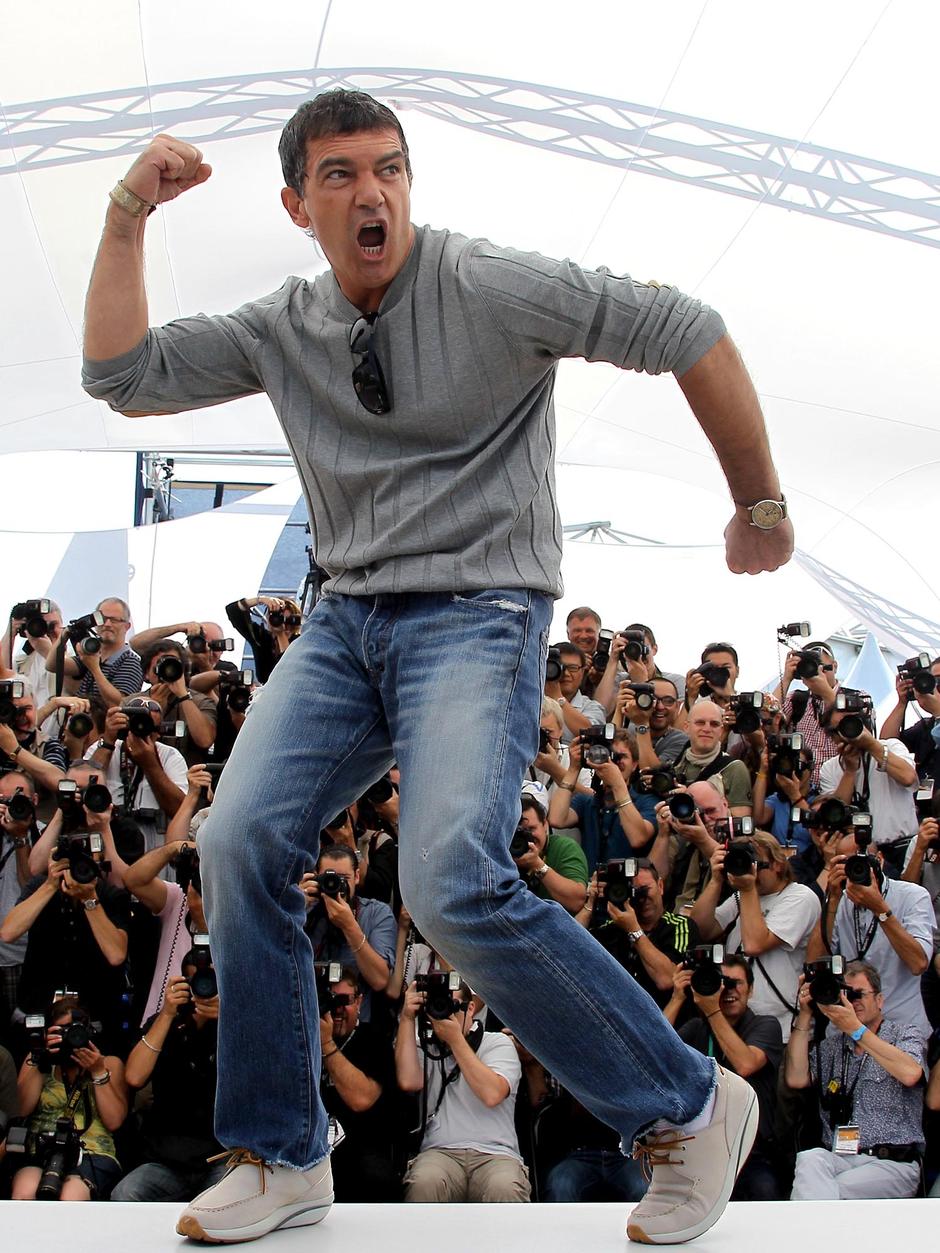 Banderas, Almodovar reunite in Cannes hit - ABC News