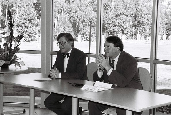 Long-serving Victorian Labor politician 'Snappy' Tom Roper dies aged 78 ...