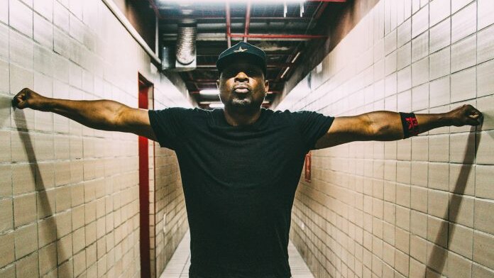 How Chuck D uses his art to stimulate discussion around the zeitgeist ...