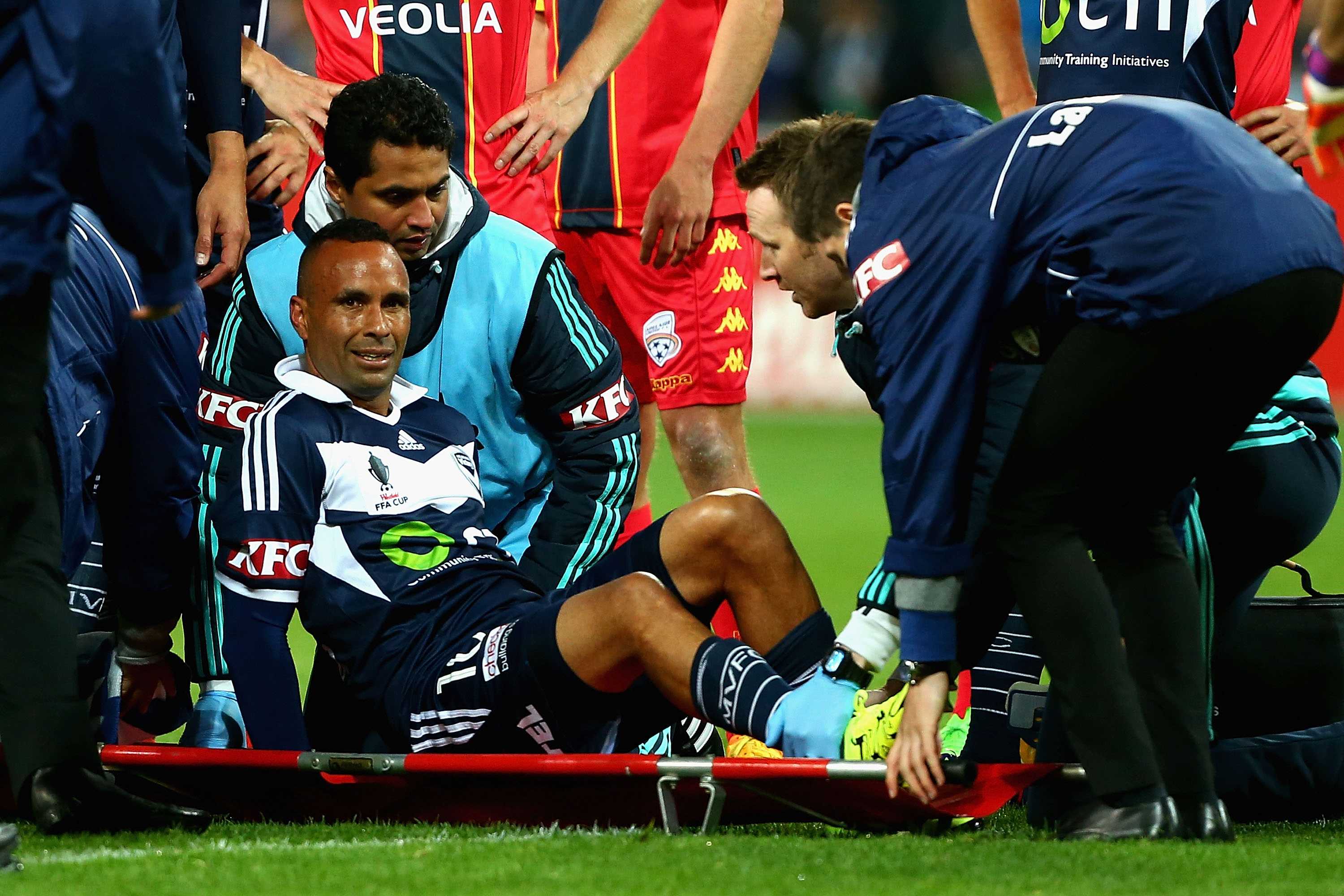 Archie Thompson avoids knee reconstruction after Melbourne Victory ...