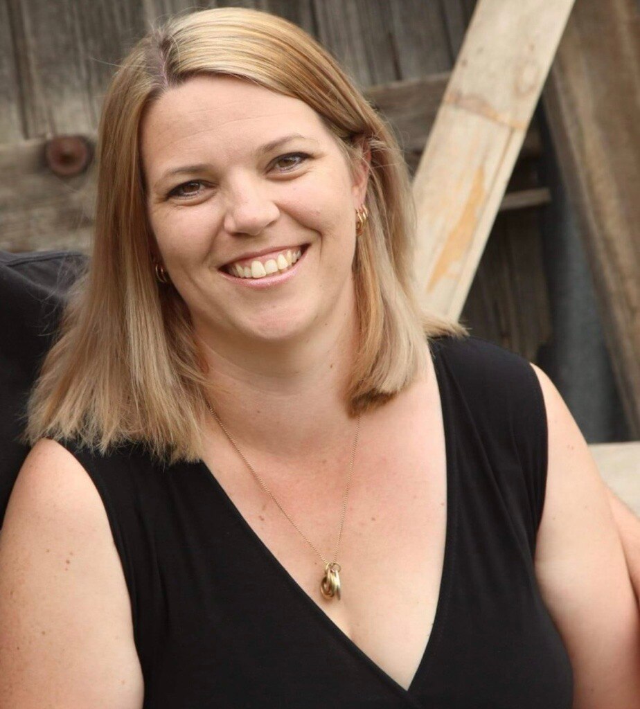 How to help a friend in a domestic violence relationship - ABC News