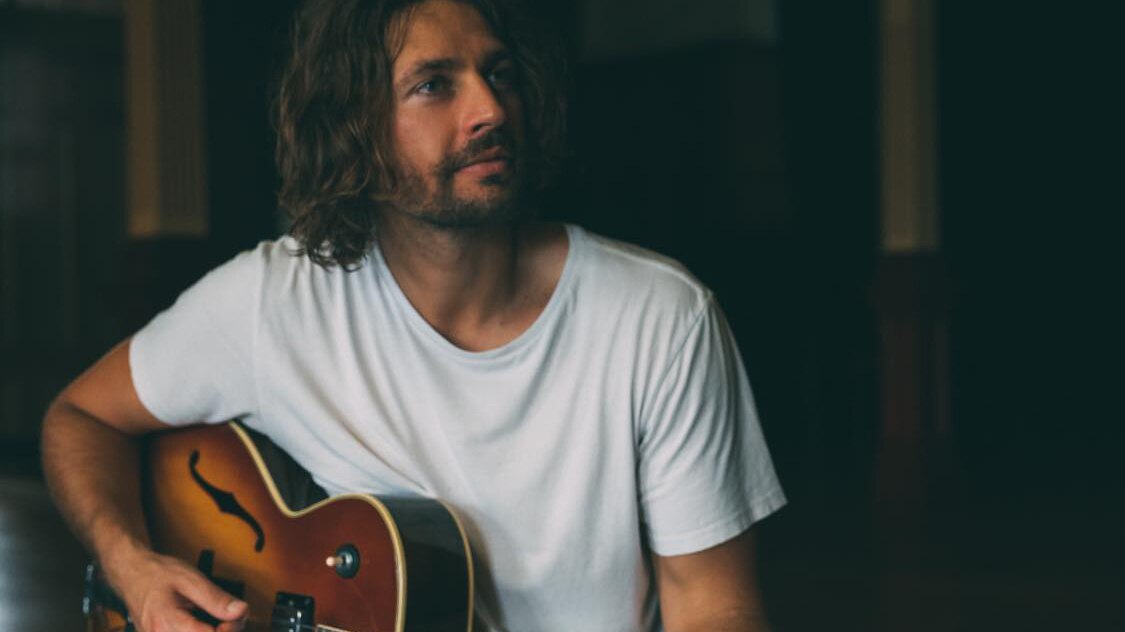 Robbie Miller talks us through his debut album Little Love - Double J