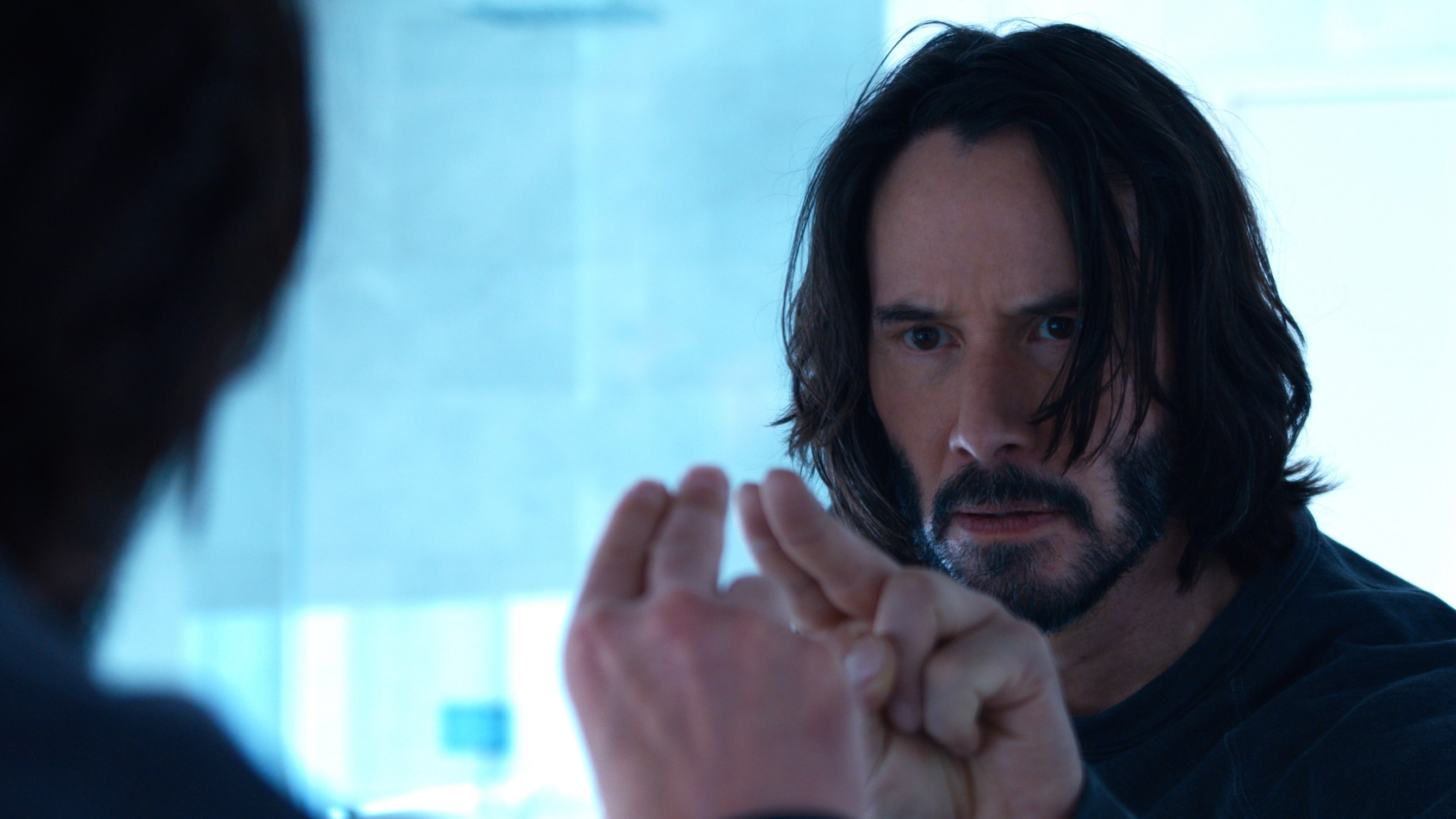 The Matrix Resurrections reunites Keanu Reeves and Carrie-Anne Moss ...