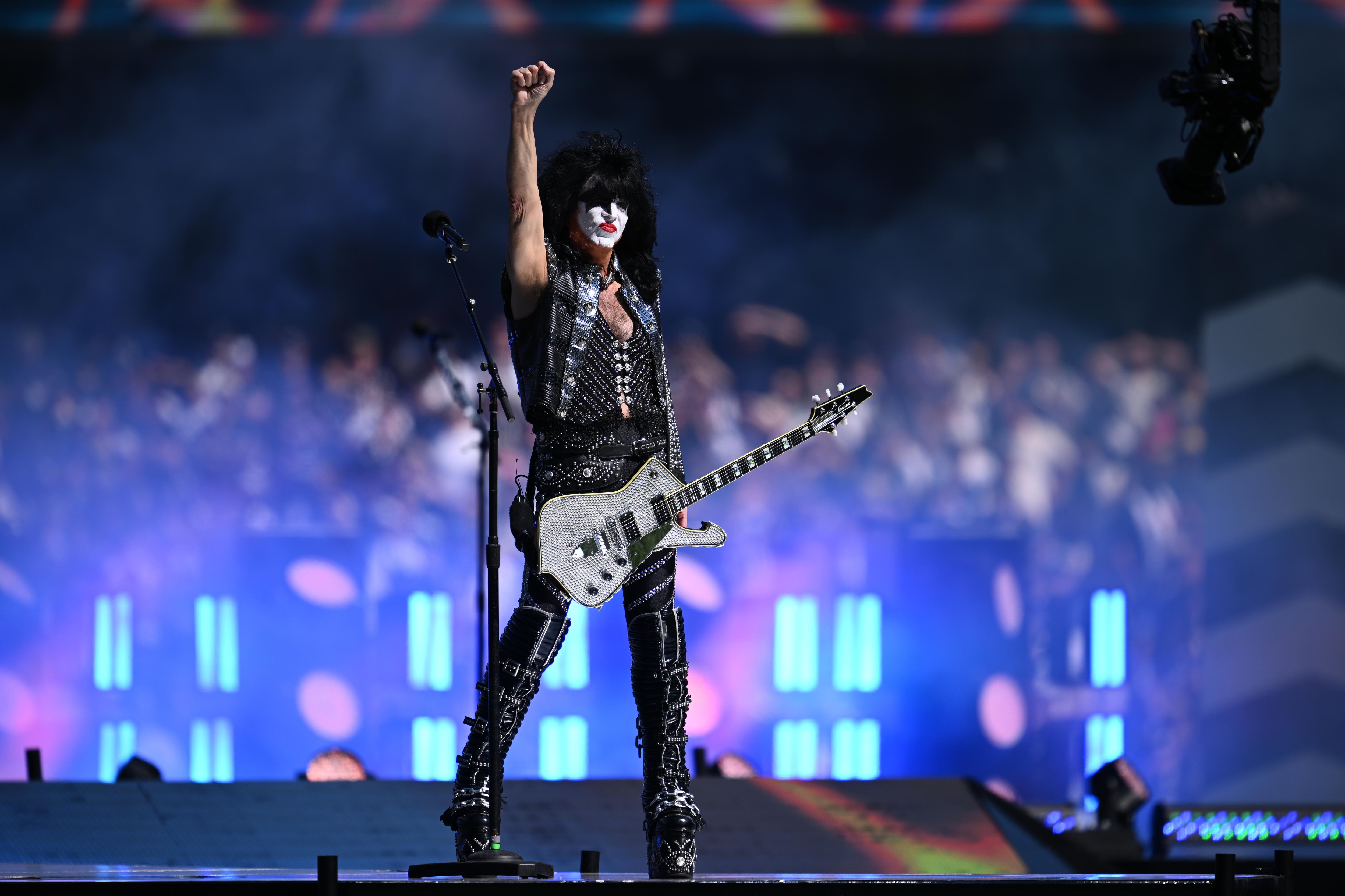 Rock band Kiss stuns MCG crowd ahead of AFL grand final between Lions ...