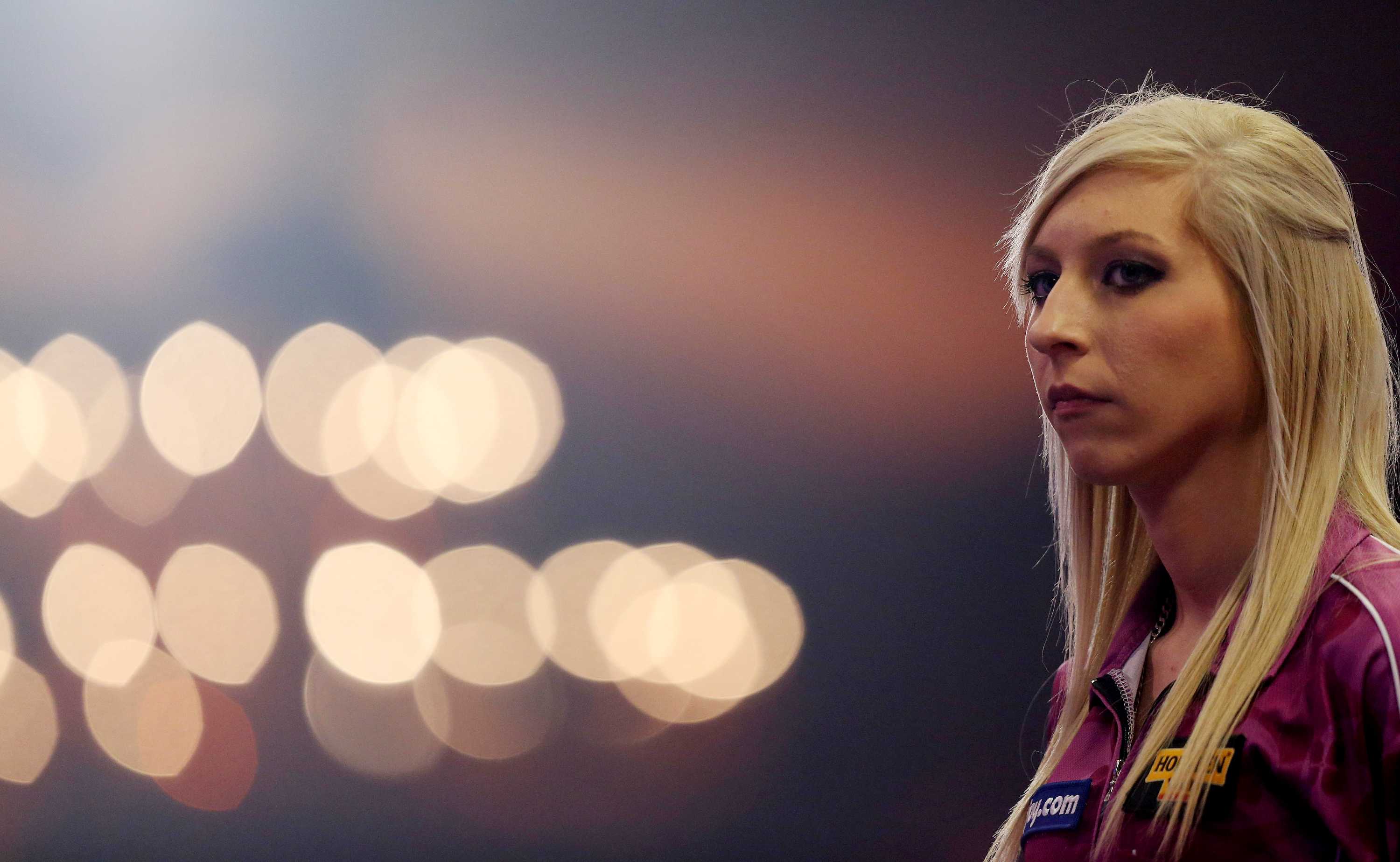 Fallon Sherrock becomes the first woman to win a match at the PDC World ...