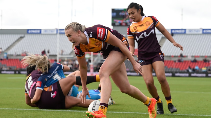 Brisbane Broncos down Gold Coast Titans 22-4 to claim first win of NRLW ... Brisbane Broncos down Gold Coast Titans 22-4 to claim first win of NRLW ...