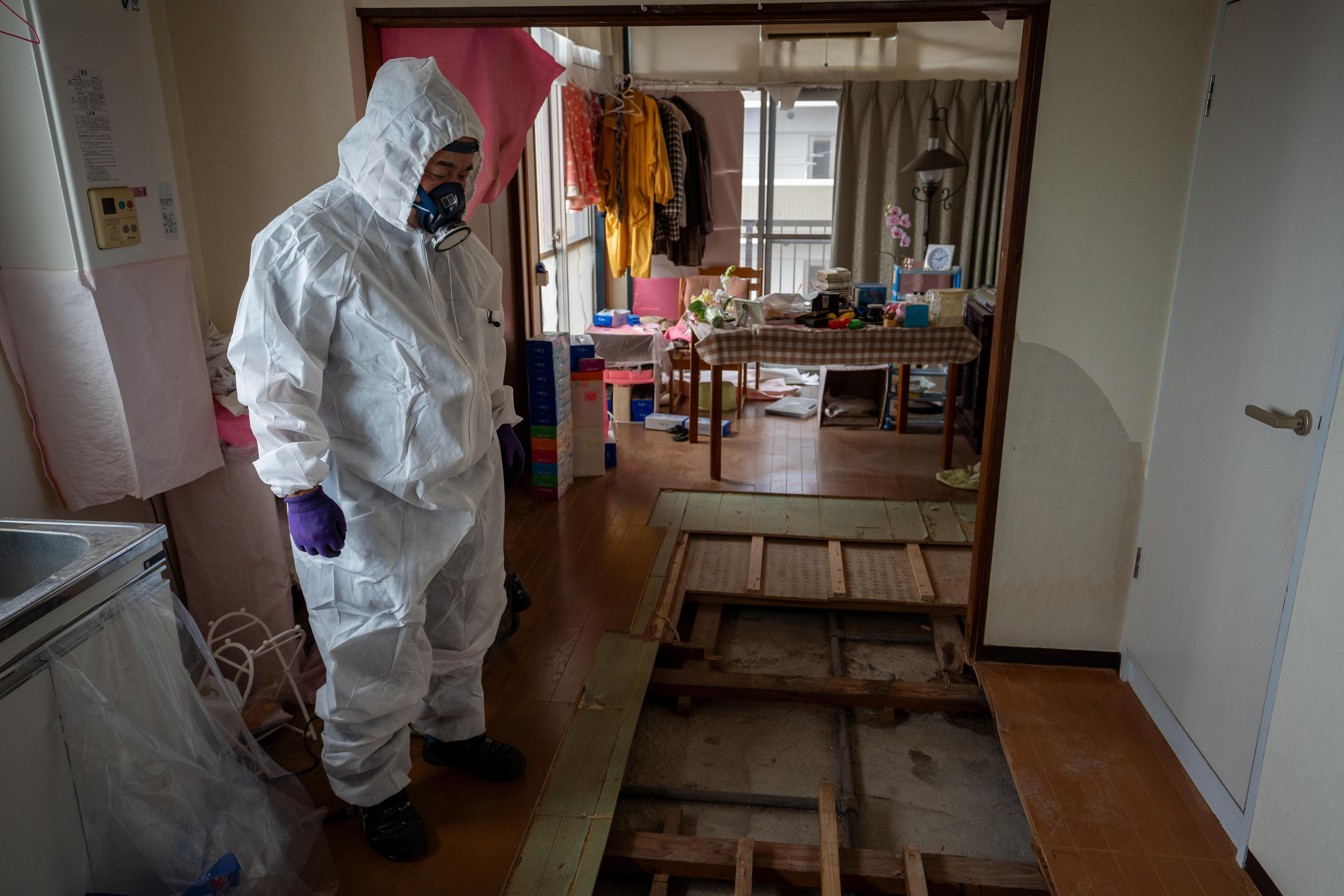 Almost 70,000 Japanese people will die alone this year and with the ...