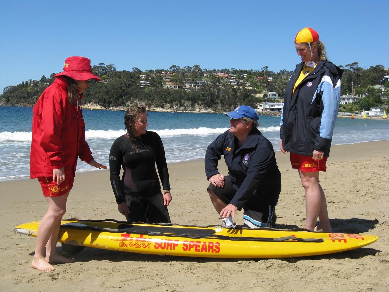Surf Lifesaving Tasmania seeks more volunteers for busy summer - ABC News