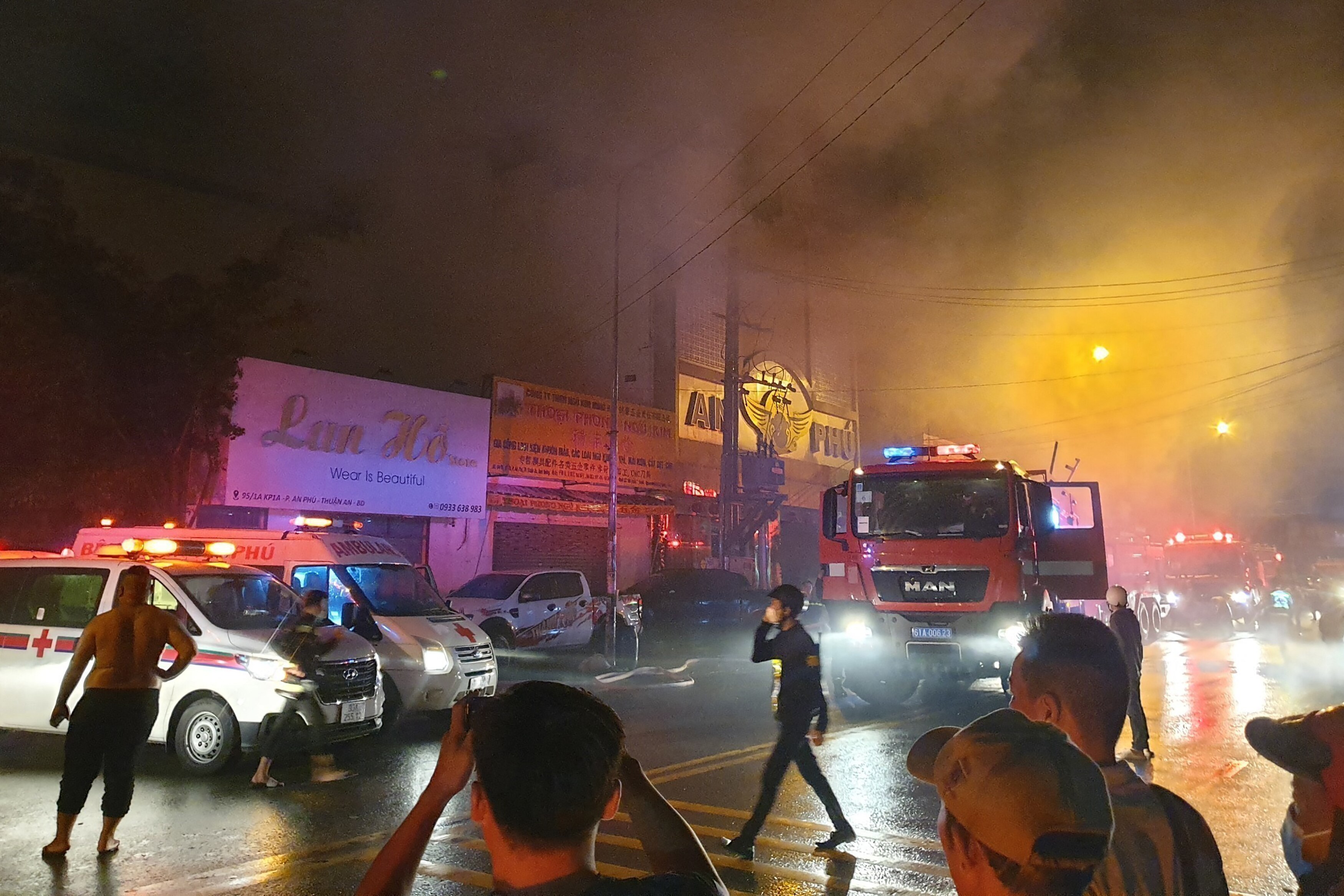 Vietnam karaoke bar fire kills 32 as others jump from second and third ...
