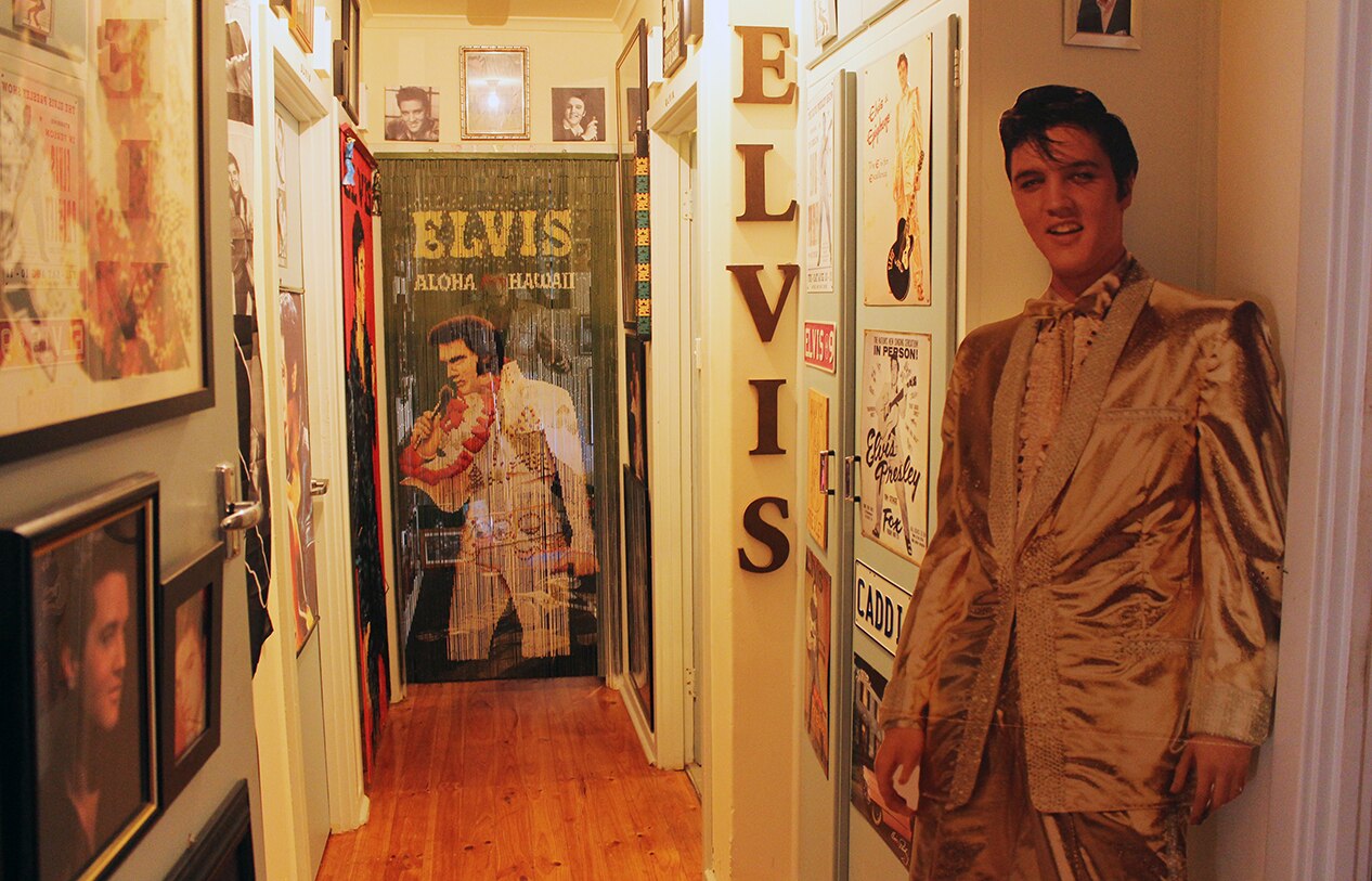 Whyalla's king of rock 'n' roll turns suburban home into Elvis Presley ...
