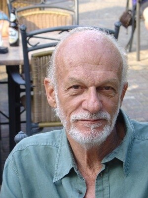 Architect leaves concrete legacy in shaping Darwin - ABC News