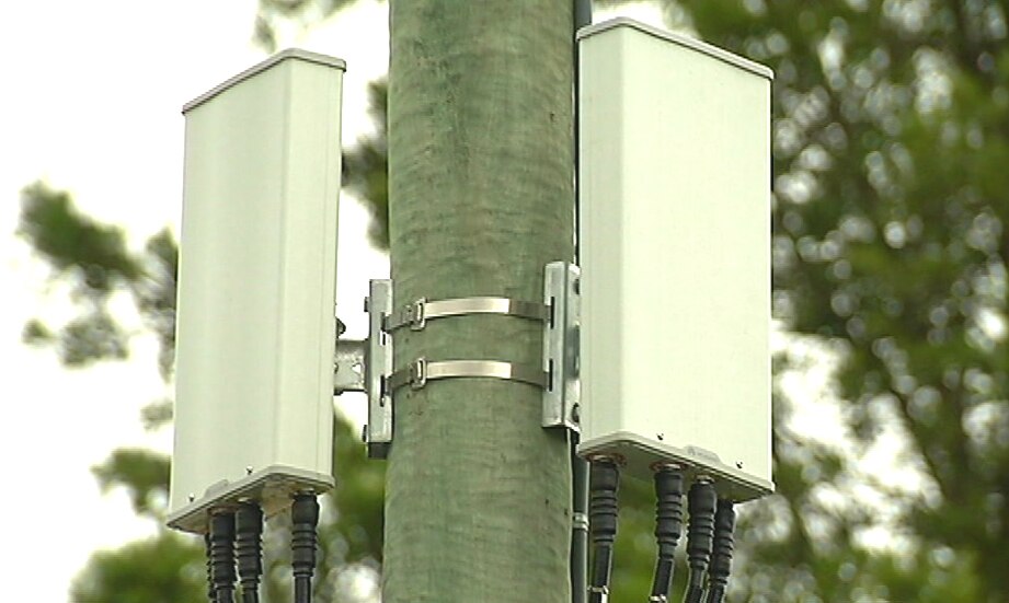 Huawei-made 'small cell' boxes hit suburban Sydney, as residents raise ...