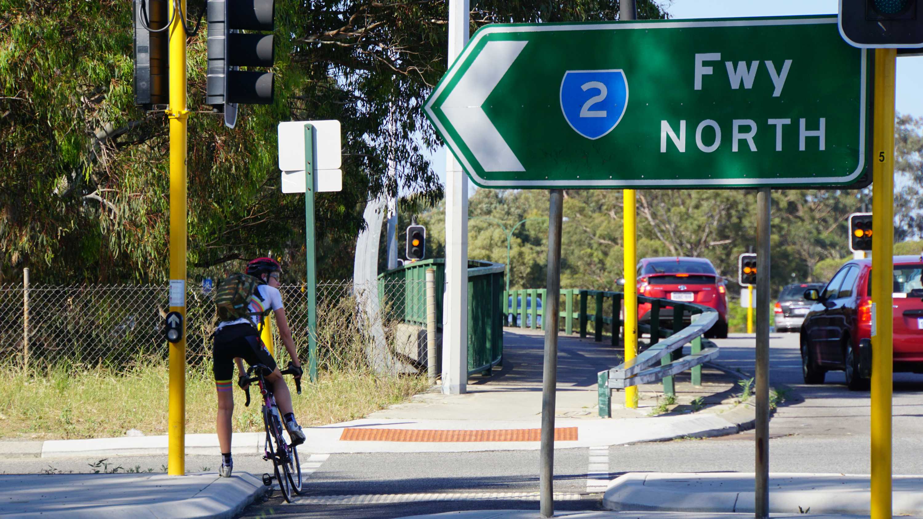 Cyclists the big winners in Mitchell Freeway expansion as upgrades fix ...