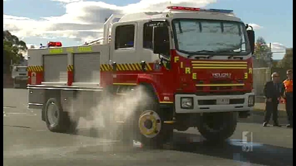 Tasmania gets new fire trucks - ABC News