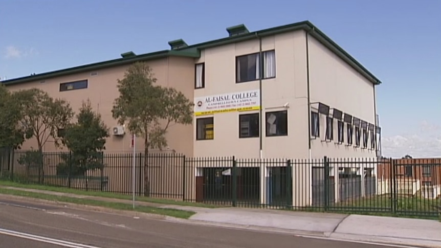 Muslim school threats: Man armed with knife allegedly yells abuse at Al ... Muslim school threats: Man armed with knife allegedly yells abuse at Al ...