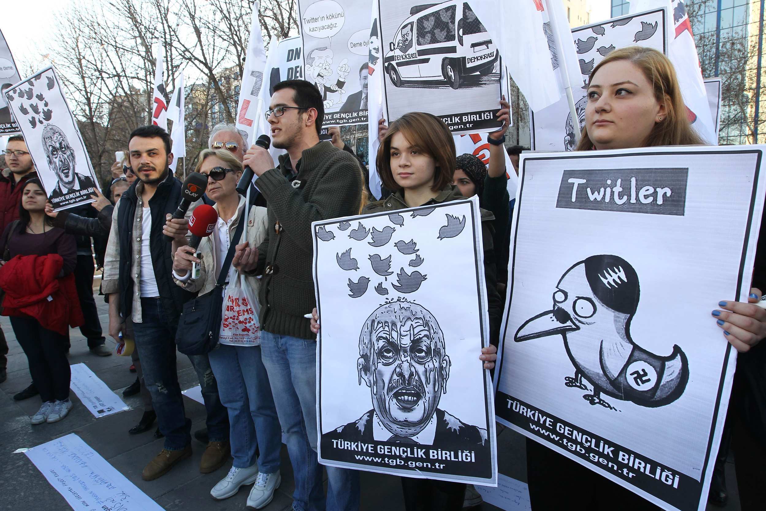 Twitter ban in Turkey ahead of national elections triggers public ...