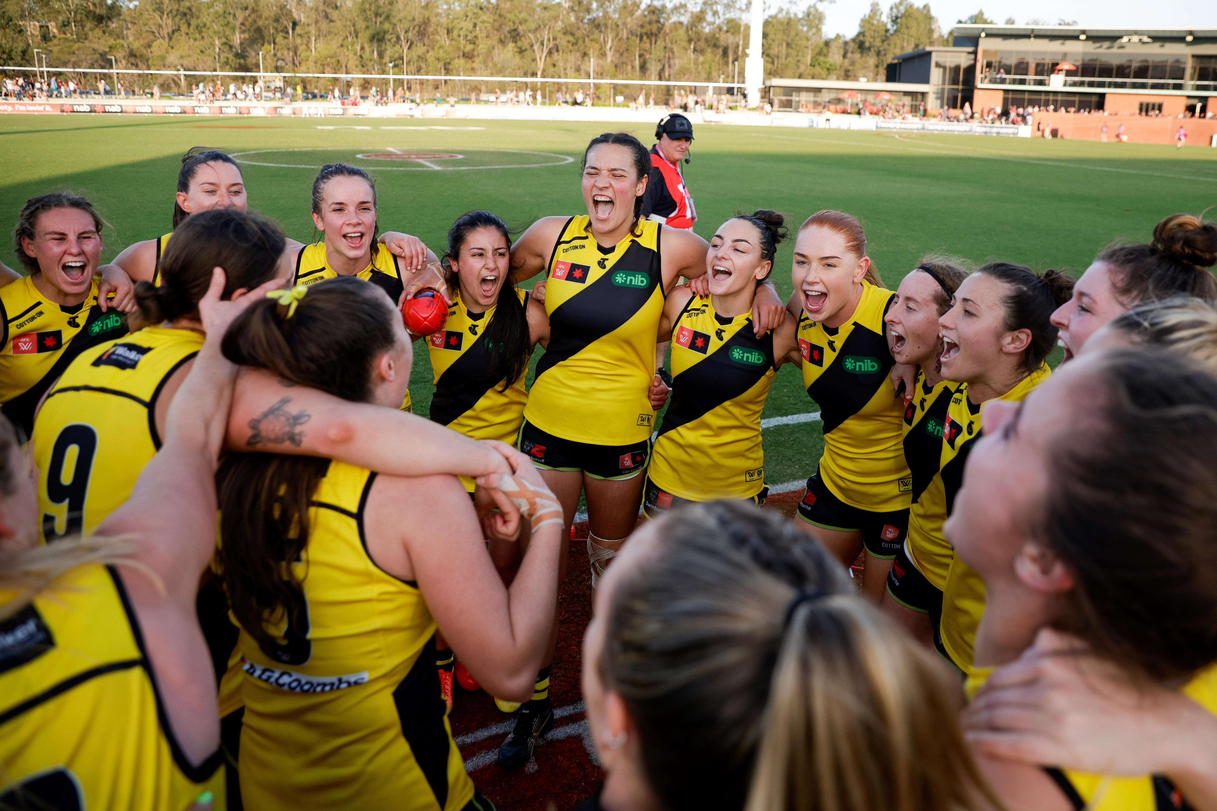 Sydney Swans off the mark in AFLW with comeback win over GWS, Richmond ...