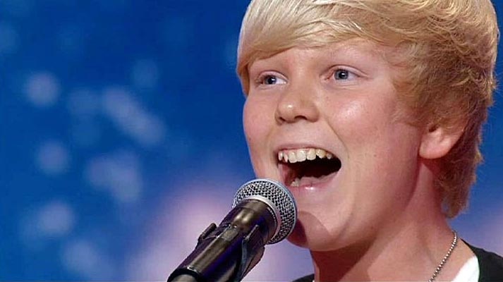 Teen singer wins TV talent show - ABC News