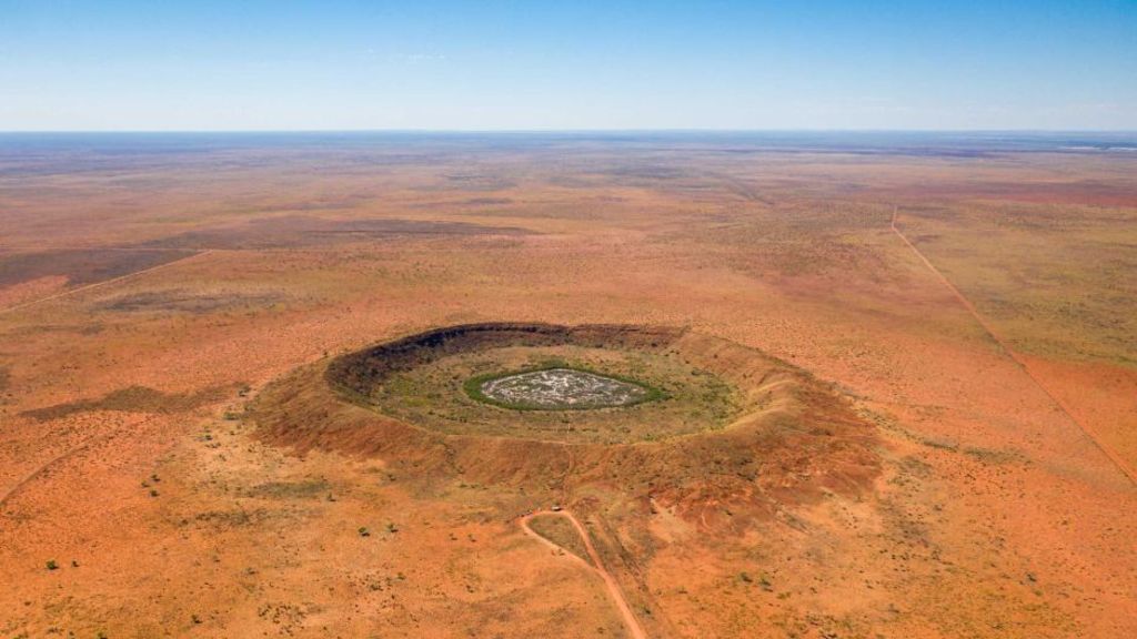 New findings from Australia's Wolfe Creek Crater shows large meteorites ...
