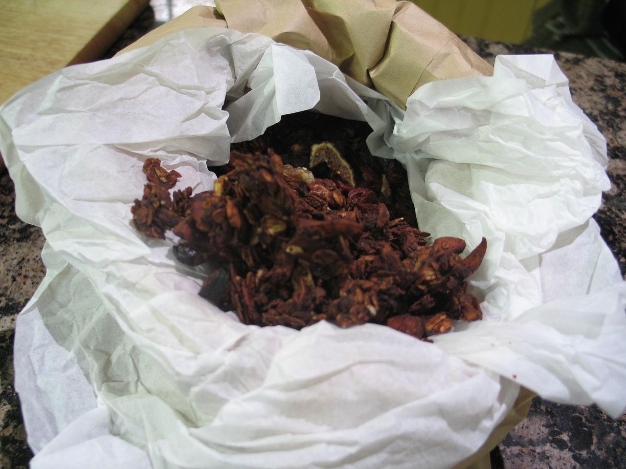 Chocolate, coffee and wattleseed granola style cereal - ABC News