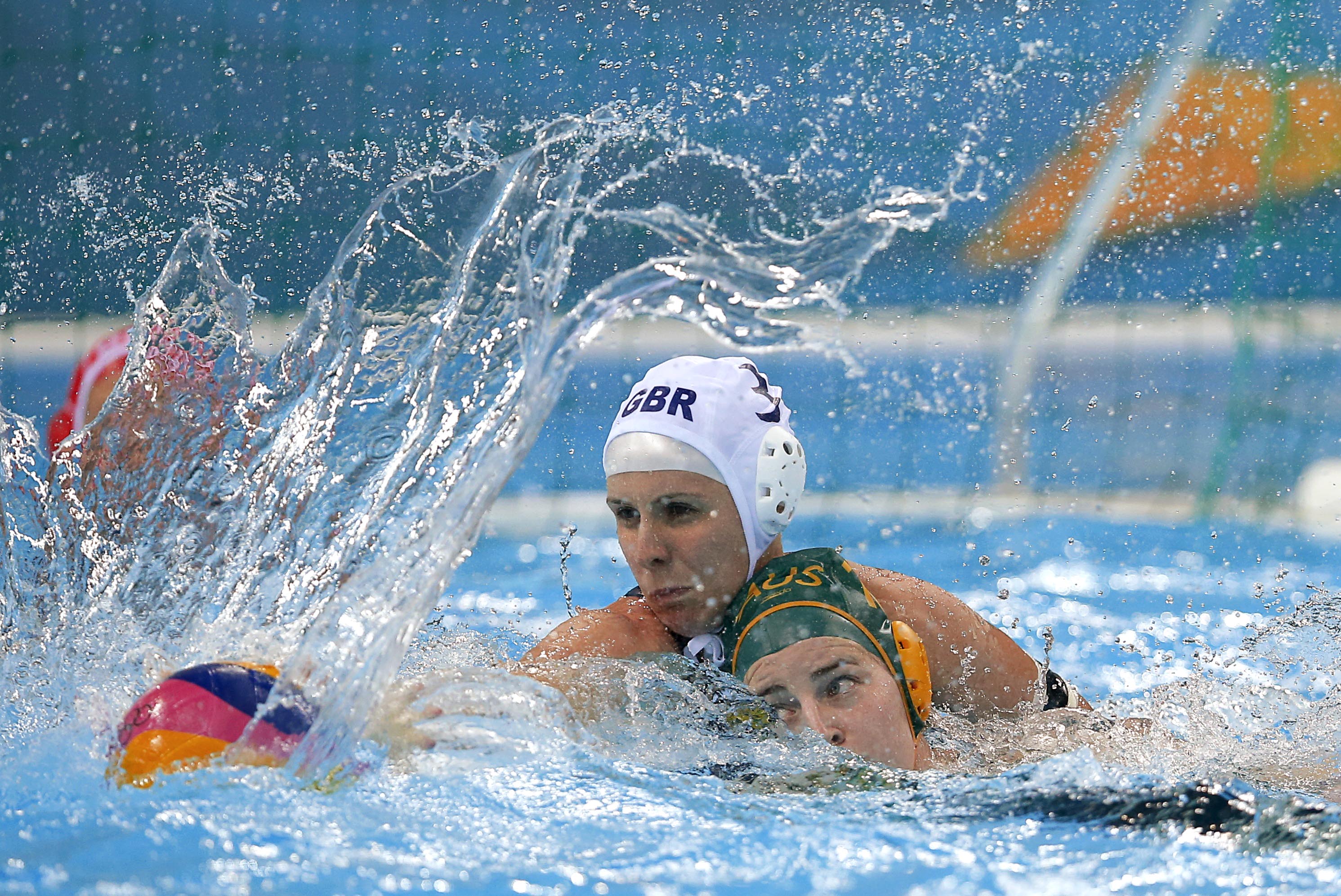 Stingers hit back at 'whinging' Brits - ABC News