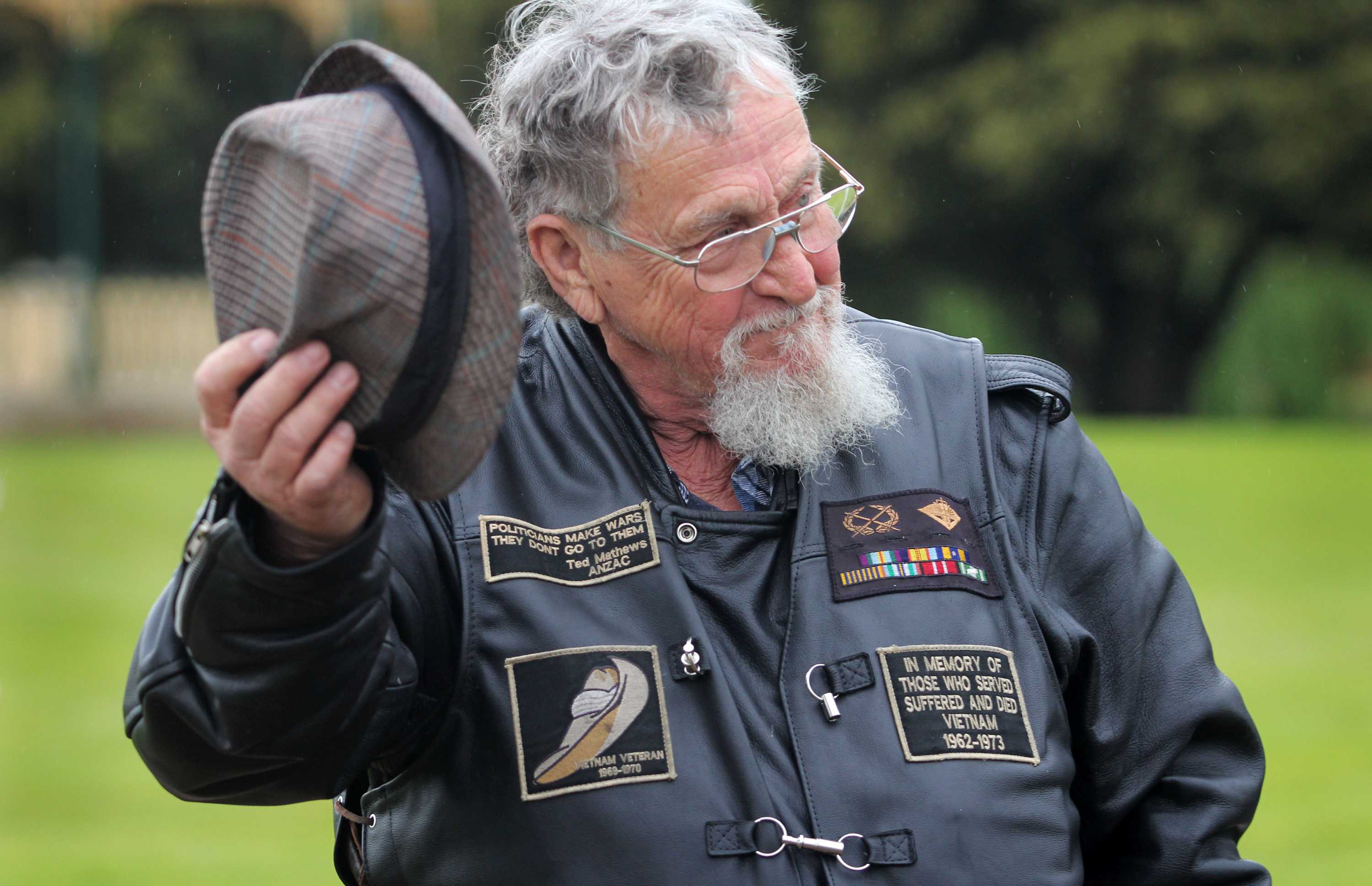 Hometown honours for Aussie soldiers on Rob Eade's tour of duty - ABC News