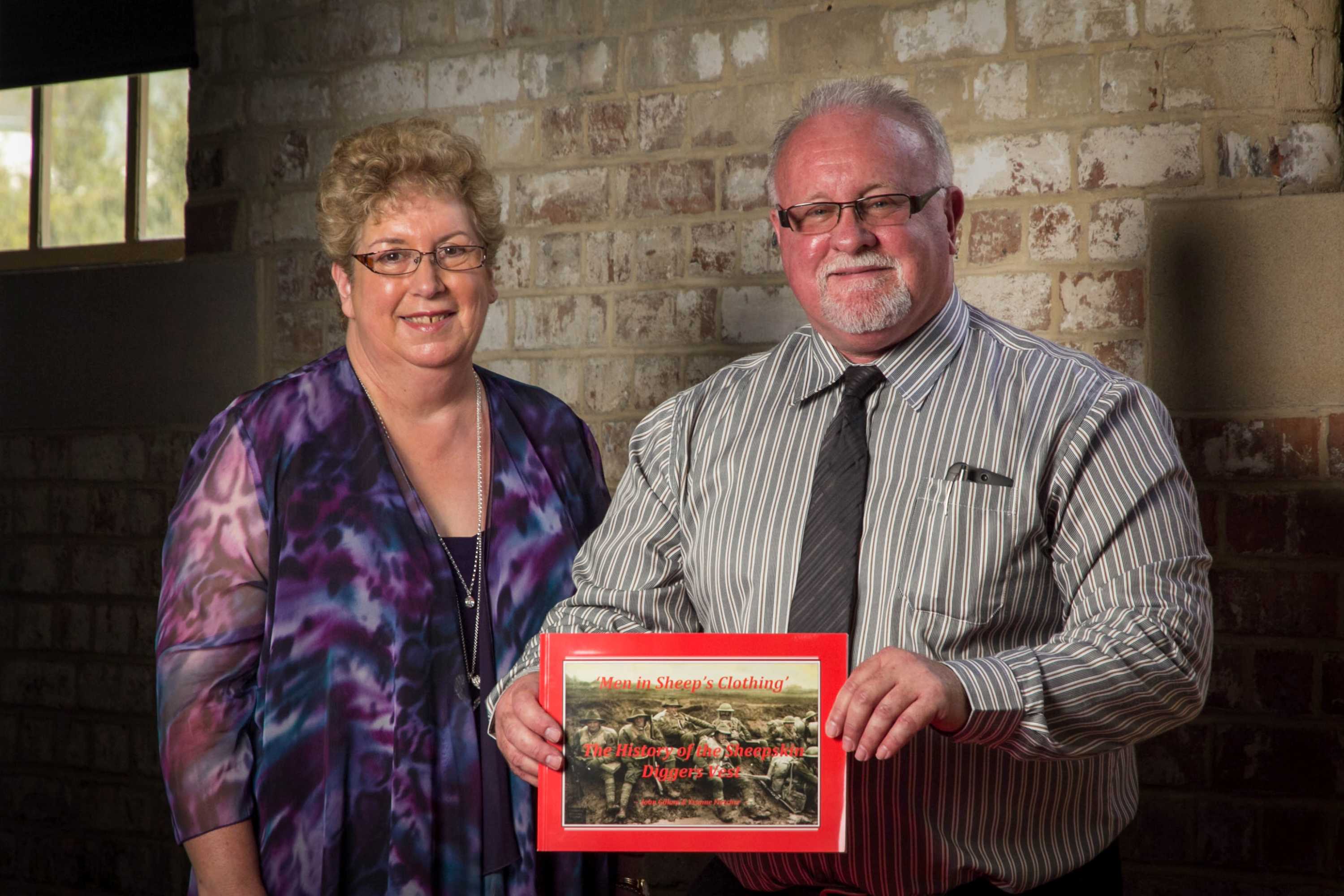 Untold story of World War One clothing comes to life in new book - ABC News