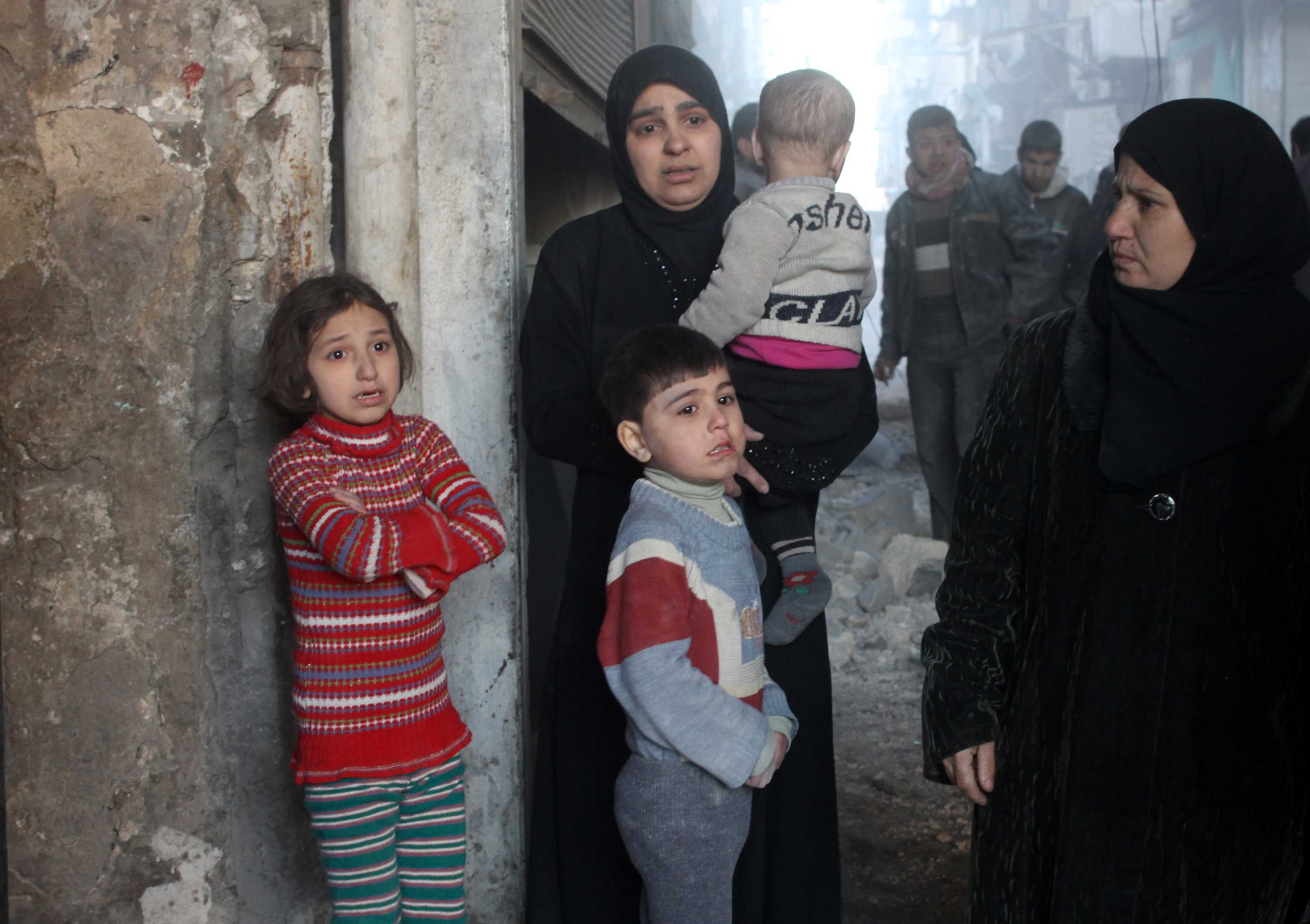Kerry: Assad regime starving Syrians - ABC listen
