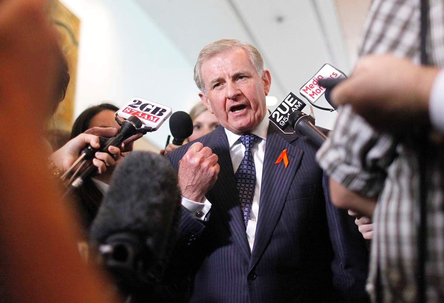 Politician Simon Crean remembered as a 'courageous son' of the Labor ...