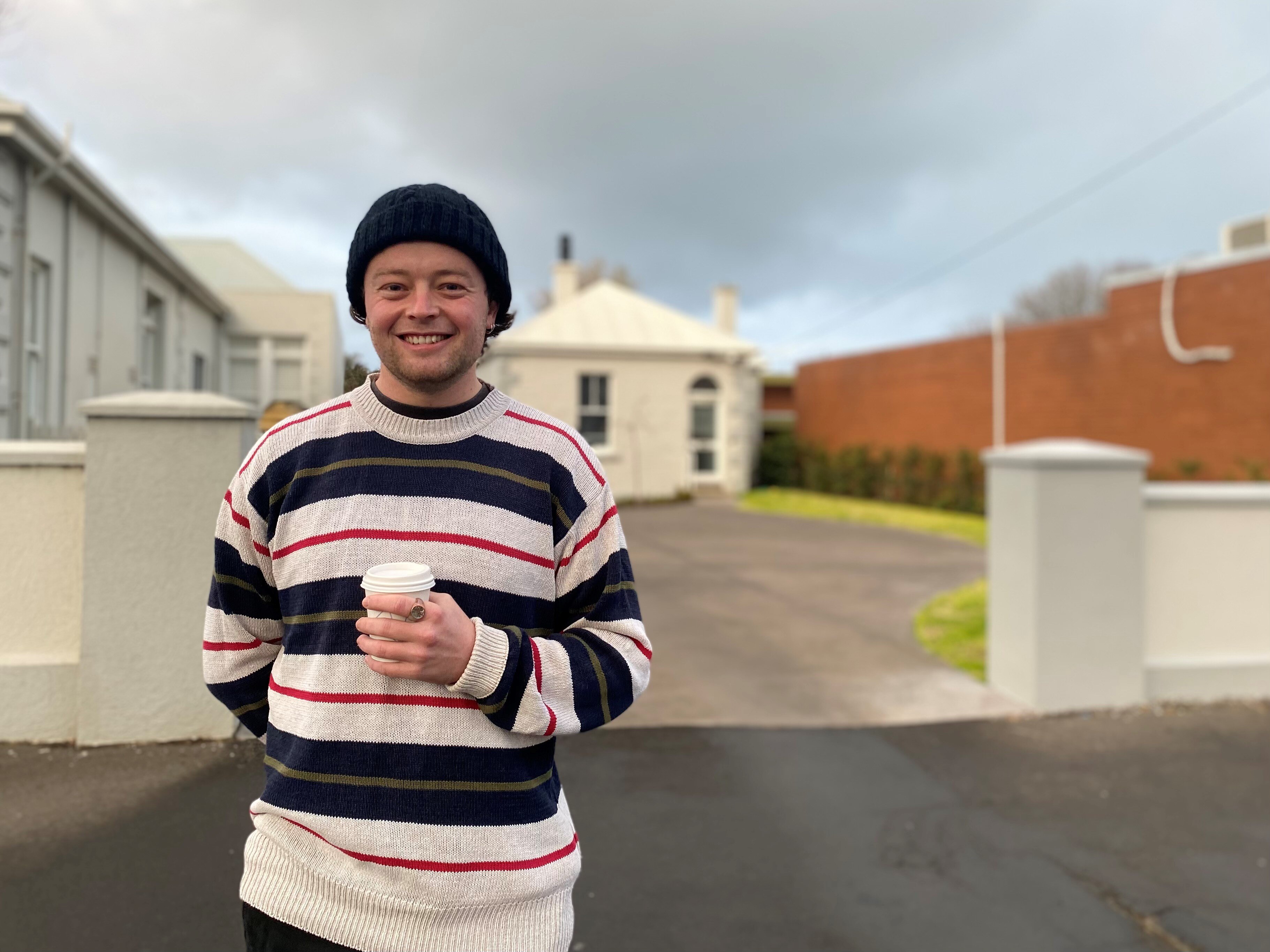 9 to 5 X Science Week: Zach Clark, Great white shark researcher - ABC ...