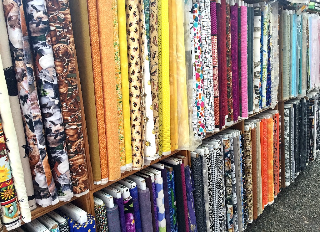 Mobile patchwork shop brings fabric and sewing supplies to regional and ...