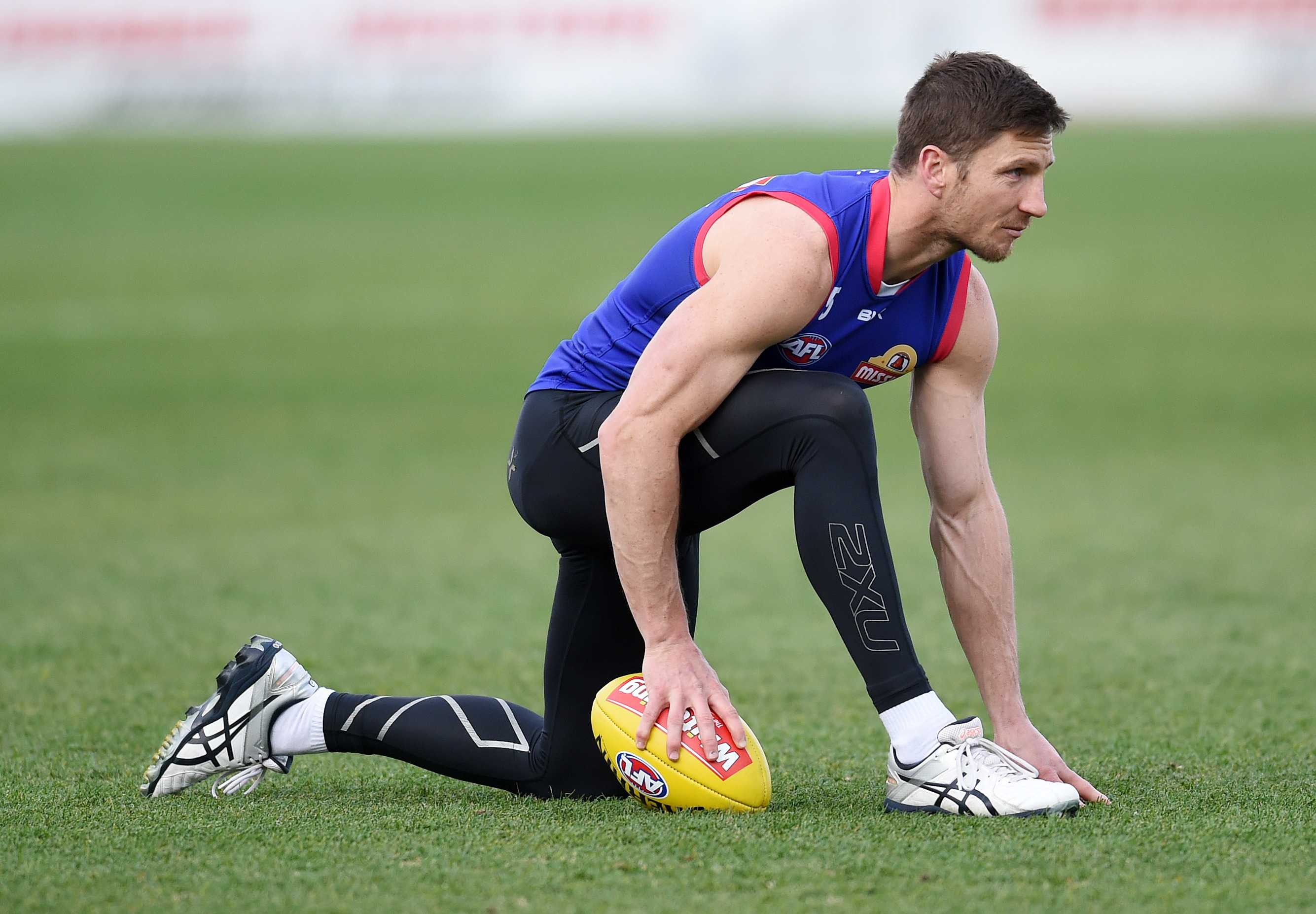 Western Bulldogs defender Matthew Boyd extends contract with AFL ...