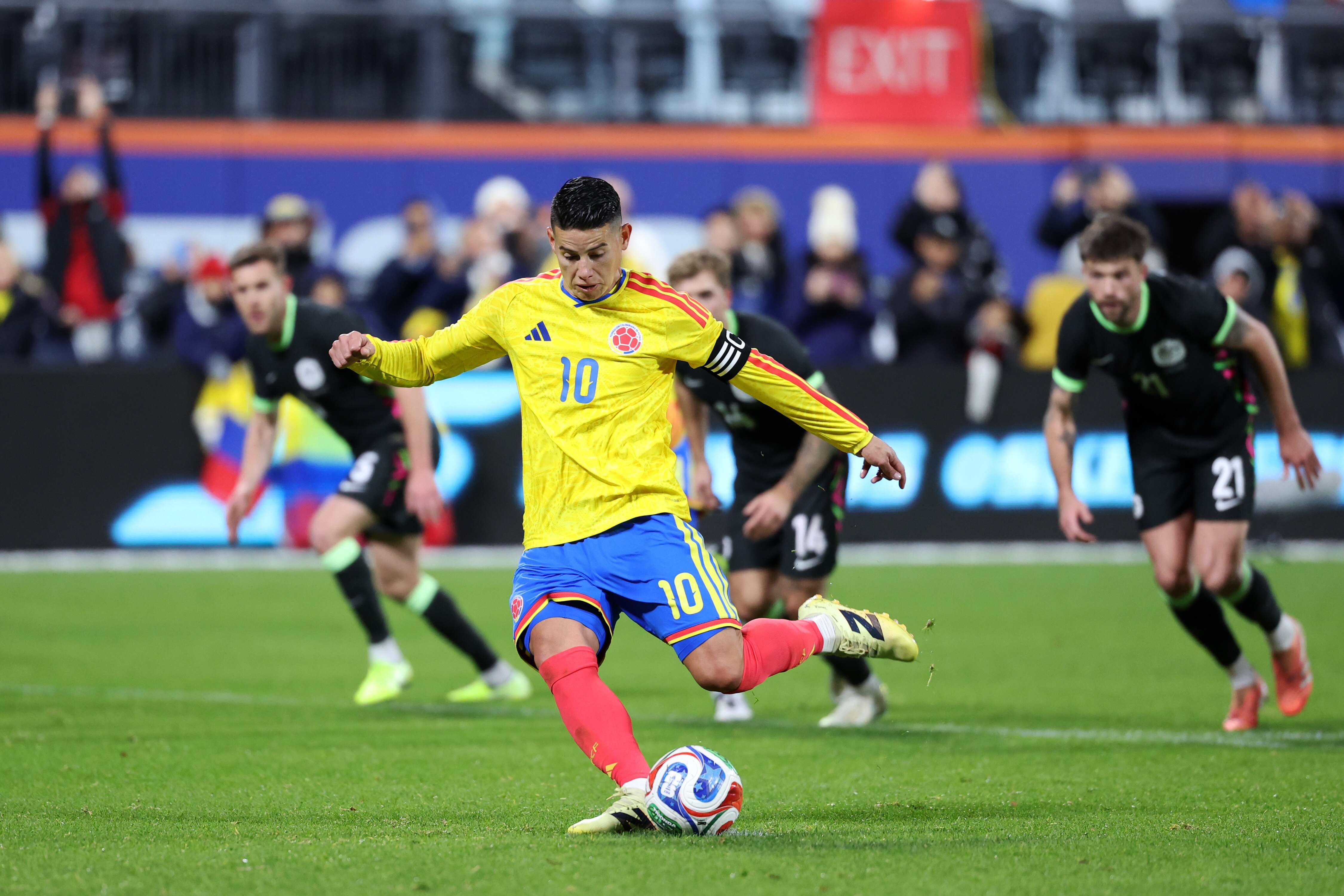 Socceroos coach Tony Popovic fumes at penalty decision in 3-0 friendly ...