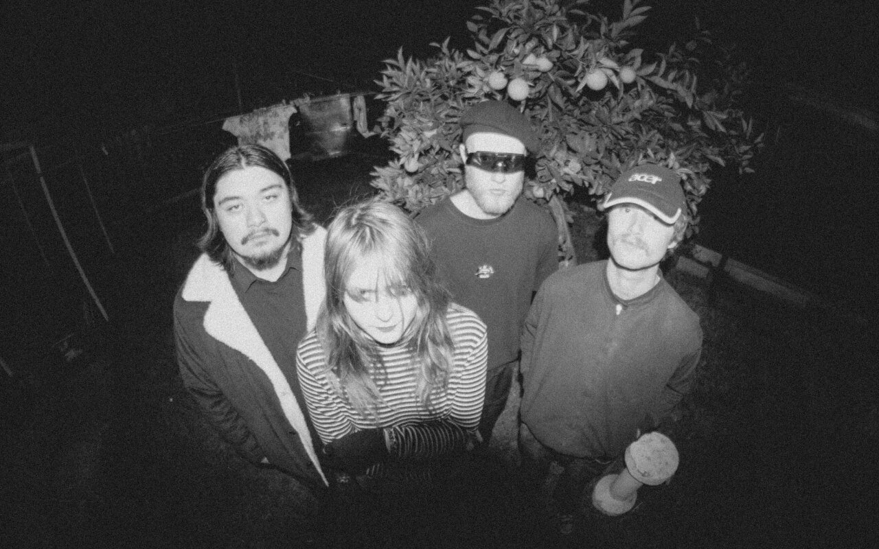 Home and Hosed: First Play from Molly Rocket!! - triple j