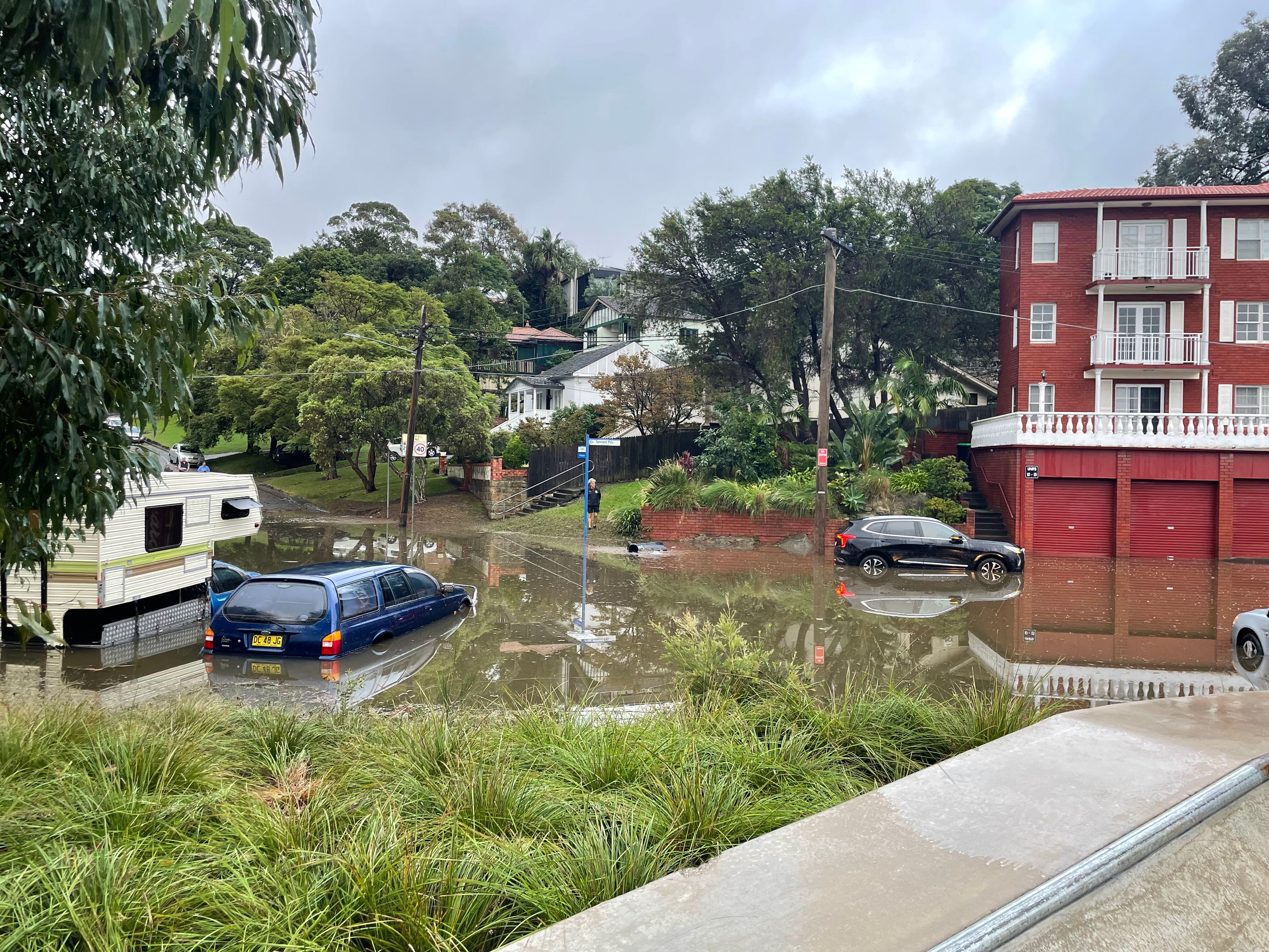 Riverine Flood | Advice - Menangle Bridge and Surrounds flooding - Stay ...
