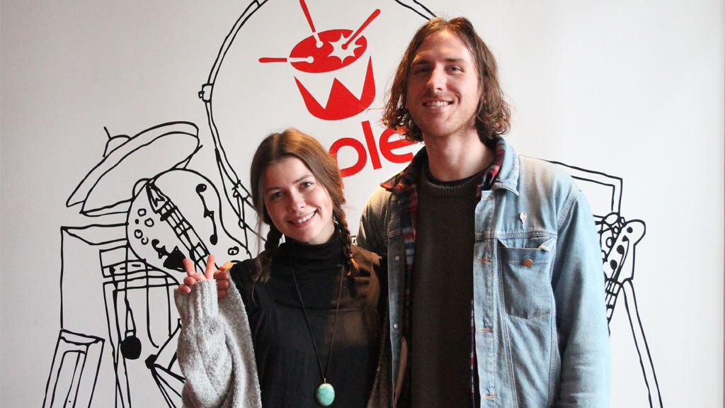 Alexander Biggs on being hand picked by Amy Shark - triple j