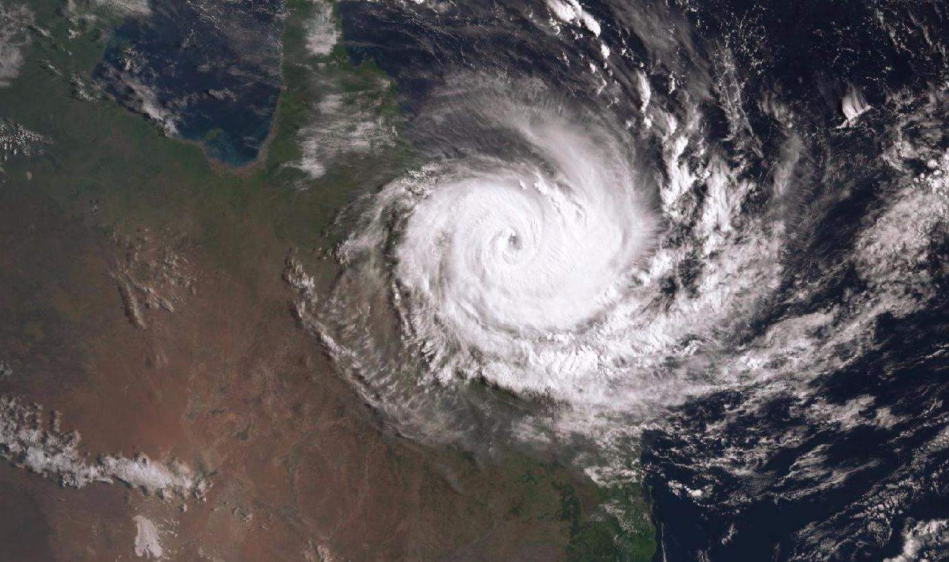 Cyclone Debbie captured in satellite images from space - ABC News