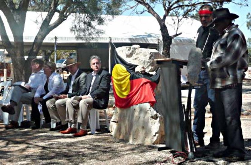 Maralinga returned to traditional owners - ABC News