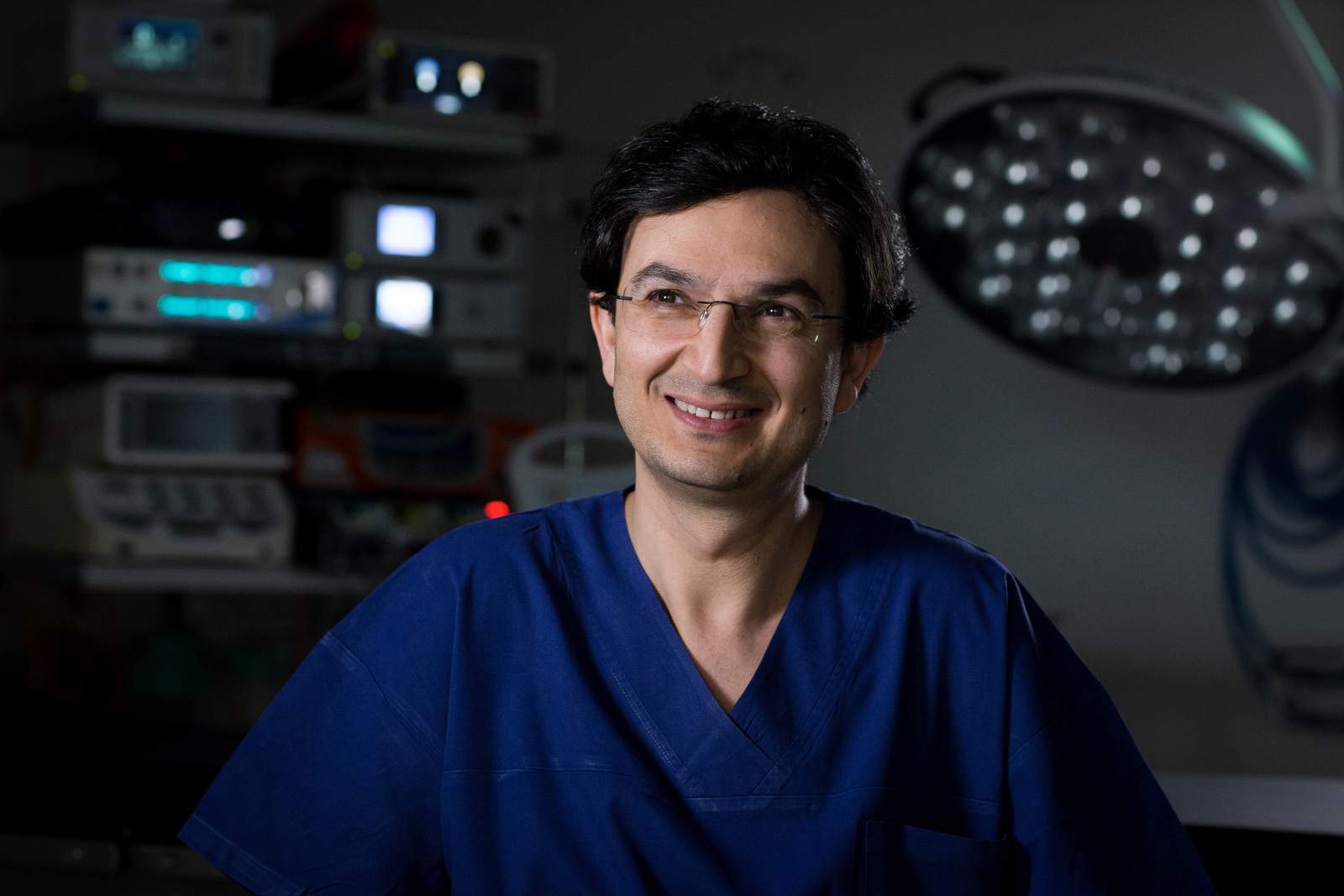 US travel restrictions entangle Iraqi-born Australian surgeon Munjed Al ...