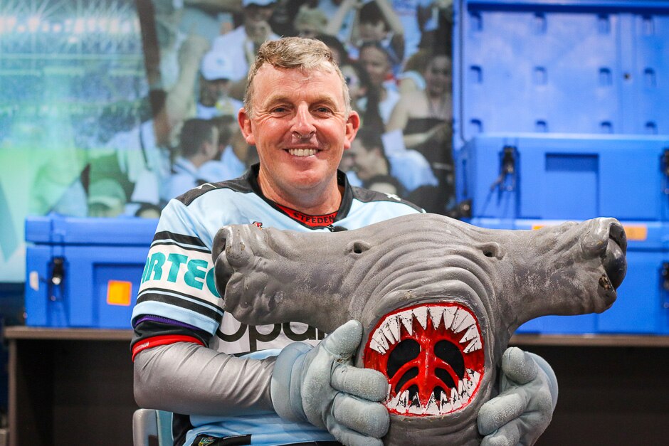 How a Cronulla Sharks super-fan resurrected MC Hammerhead - ABC News