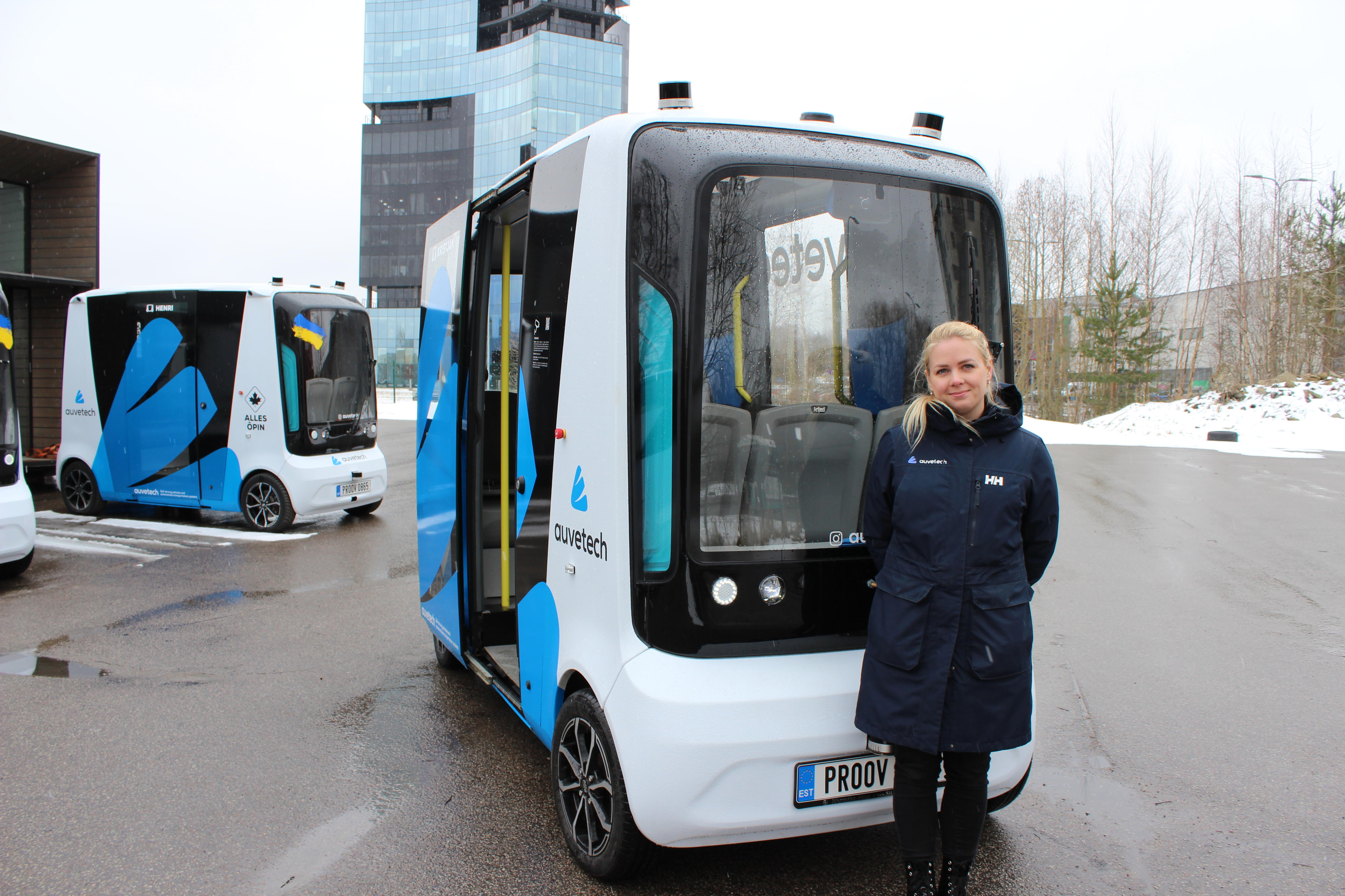 Strange Frontiers 04 | Autonomous minibus ready for passengers - ABC listen