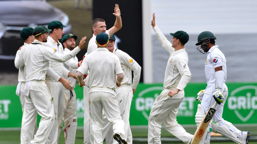 Australia v Pakistan: Second Test at the MCG - day two as it happened ... Australia v Pakistan: Second Test at the MCG - day two as it happened ...