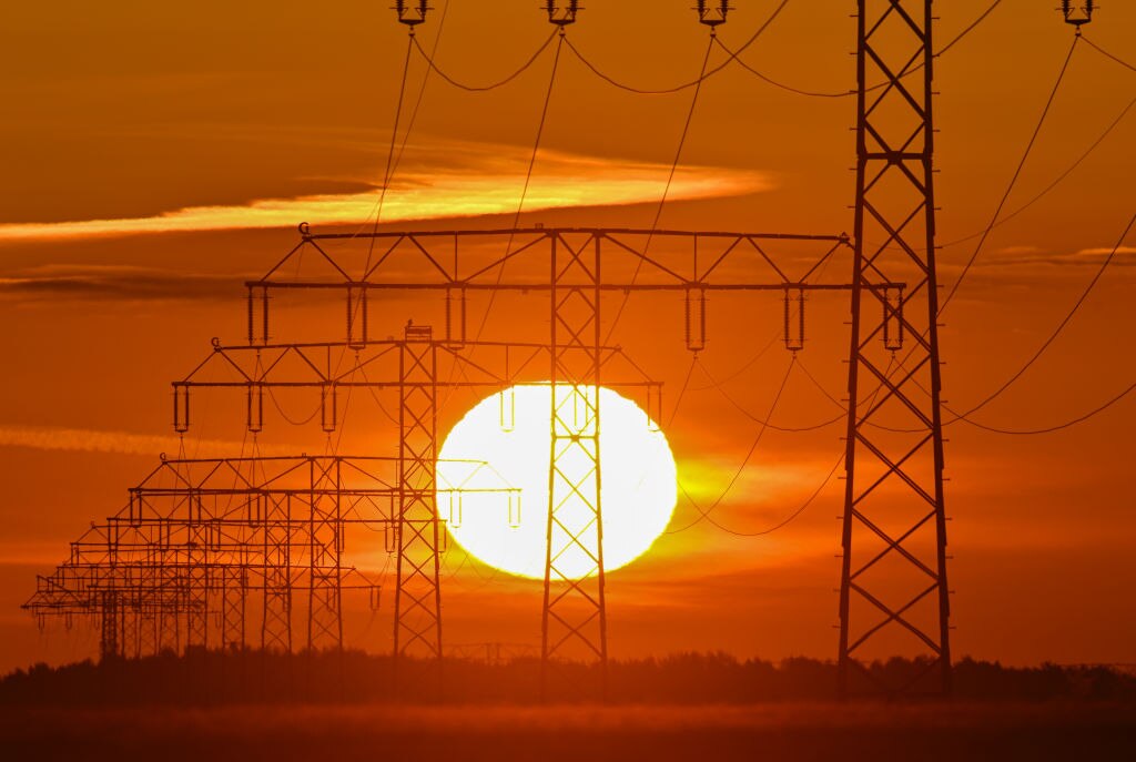 World's biggest renewable energy project one step closer to reality ...