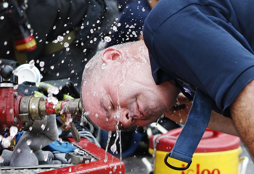 Record heatwave roasts New York - ABC News