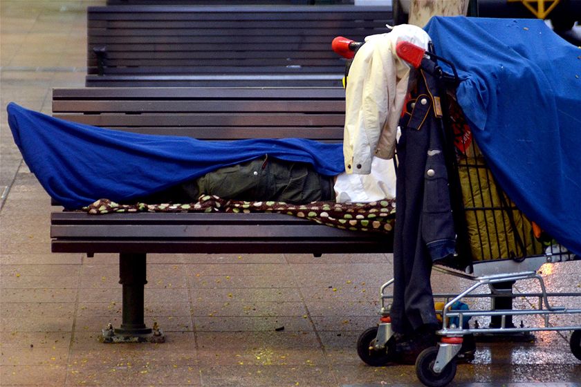 Hundreds of calls unanswered in homelessness battle - ABC listen