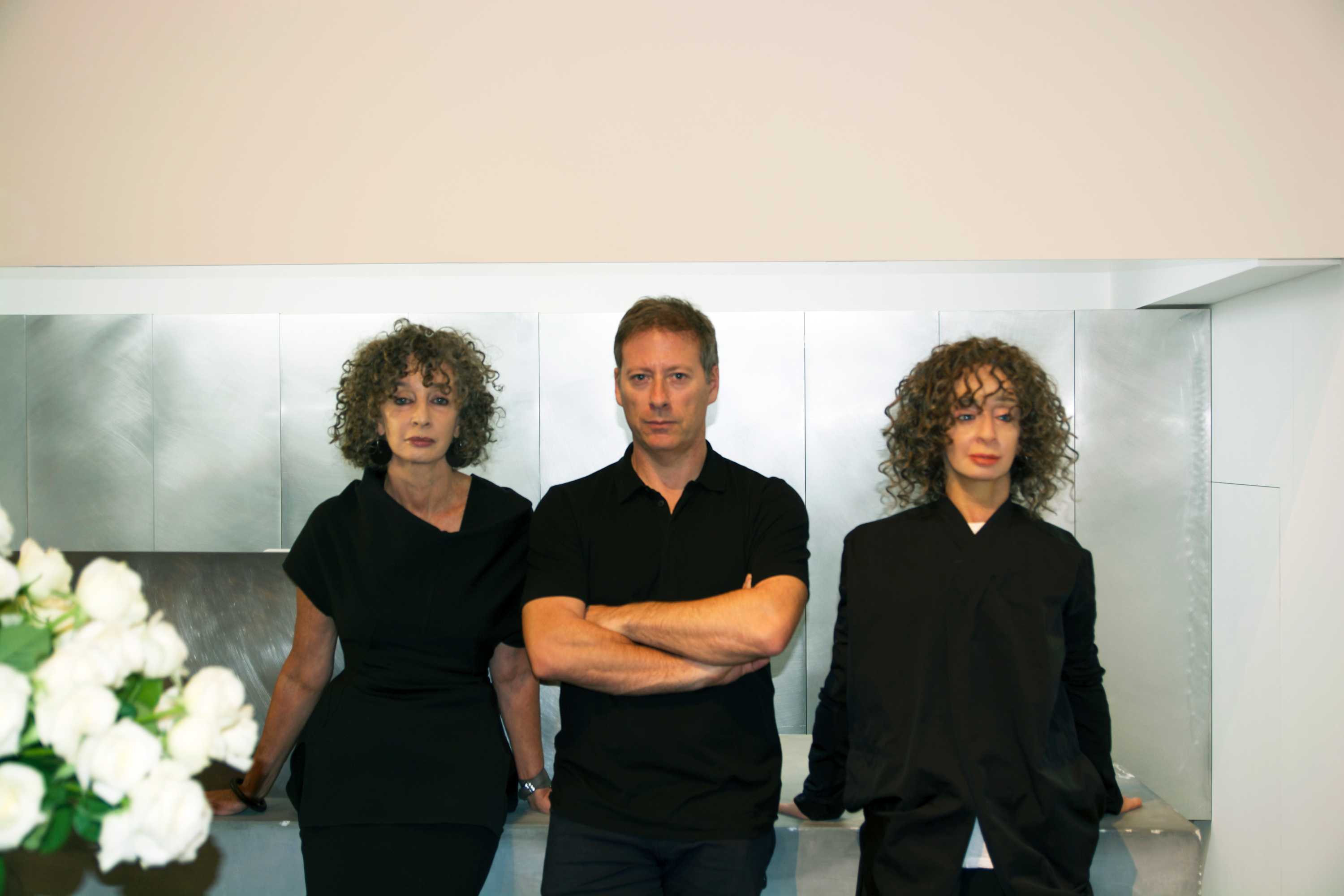 Callum Morton's not-quite-right replicas - ABC Radio National